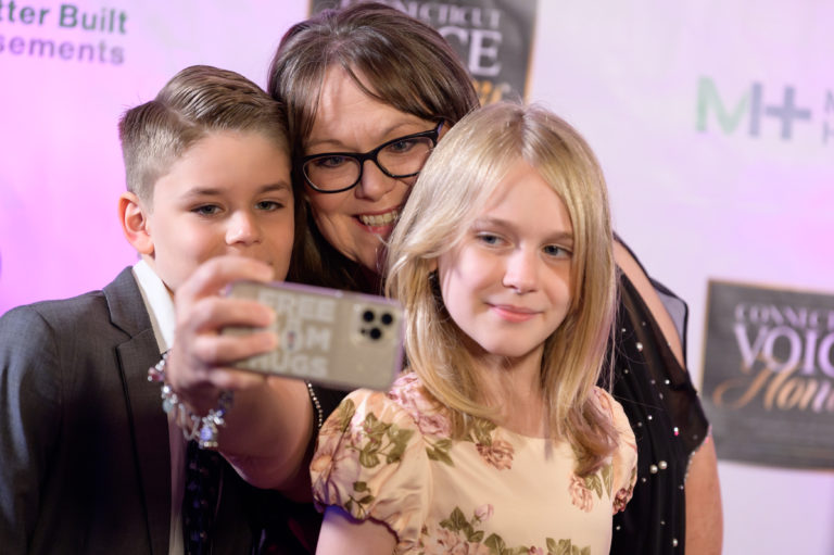 Profiles in Courage – The Shappley Family – Connecticut Voice